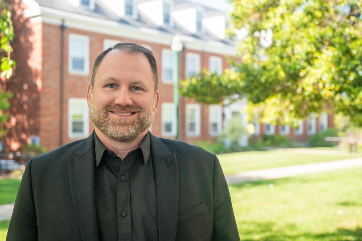 Hollywood holdout: Transylvania alumnus making films, music videos ...